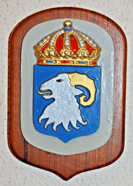 METAL AND WOOD Swedish Navy HSwMS Visborg mess wall plaque shield £40. ...