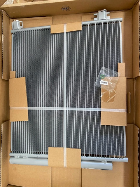 A/C CONDENSER AIR Conditioning for Nissan Qashqai 921004BE0A Nissens ...