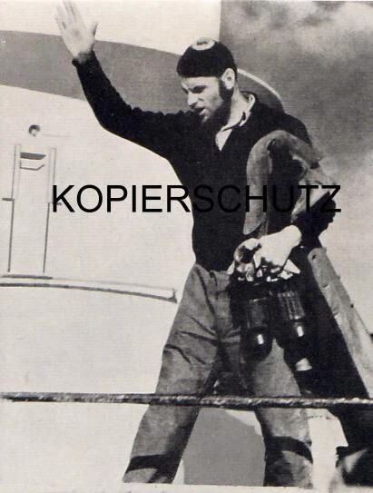 U-BOOT-KRIEG FOTO U 181 Der Kommandant Wolfgang Lüth Mit Fernglas EUR 8 ...