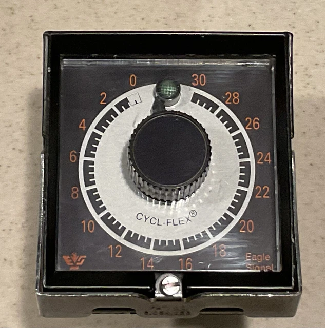EAGLE SIGNAL HP510A6 Reset Timer 120V 60Hz 0-30Hr USED. Excellent ...