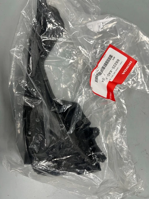 NEW GENUINE HONDA Forza 125 Nss125 15-16 Left Mirror Base Cover ...