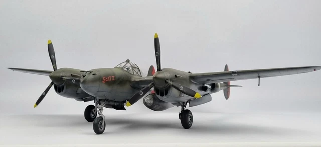 MODELLI IN SCALA 1/32 P-38L ""SCAT II"" di DM EUR 380,67 - PicClick IT