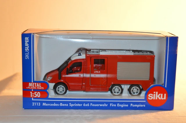 SIKU 2113 - Mercedes-Benz Sprinter 6x6 Feuerwehr, neu in OVP, 1:50, aus ...