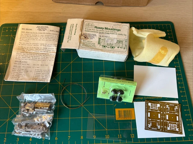 ROXEY MOULDINGS CONVERSION Kit For Tri-ang R226 SR Utility Van £14.99 ...