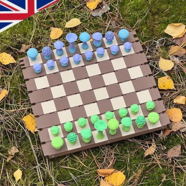 FOREST CHESS SET Mushroom Chess Set Log-Themed Portable Chess Board ...