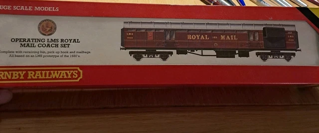 HORNBY R413 OPERATING LMS Royal Mail Coach Set 30250 Boxed lightly used ...