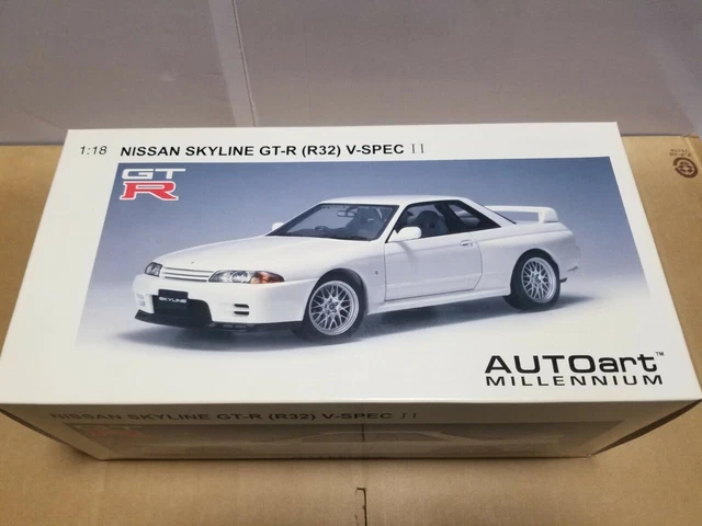 AUTOART 77345 NISSAN SKYLINE GT-R R32 V-SPEC II 2 BLANC CRISTAL 1/18 ...
