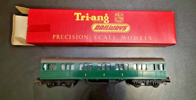 OO GAUGE TRI-ANG RAILWAYS R.223 S.R. Suburban composite coach, EMU ...