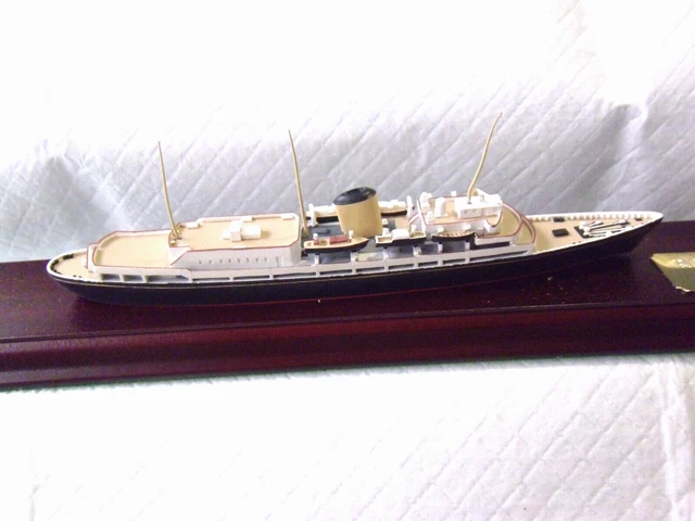 ROYAL YACHT BRITANNIA model. diecast. on plinth. £25.00 - PicClick UK