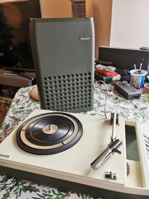 RARE 1970S PHILIPS PORTABLE RECORD PLAYER TURNTABLE 22GF103/15X OLIVE ...