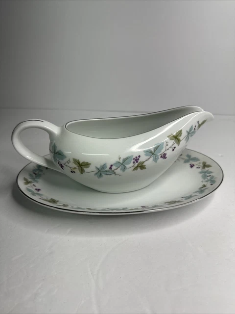 VINTAGE FINE CHINA Japan Gravy Boat w, plate 6701 Max Schoenfeld Grape ...