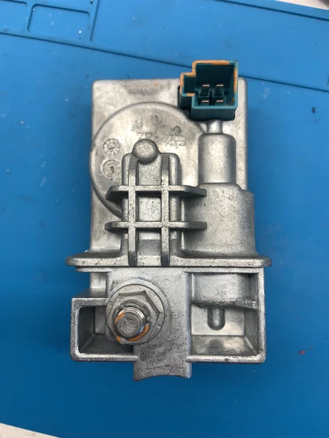 MERCEDES BENZ ELECTRIC Steering Lock ( ESL ) A2049005912 £170.00 ...