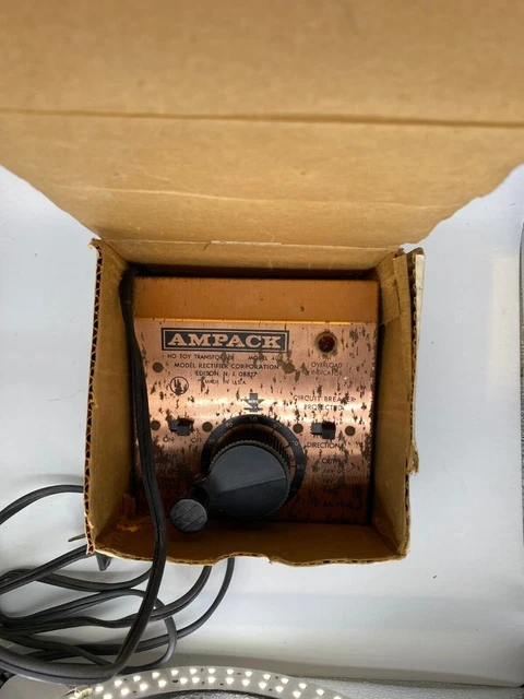 VINTAGE AMPACK HO Toy Train Controller Transformer Model 402 working ...