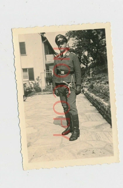 FOTO WK 2 LW Soldat mit Borddolch LW soldier with on-board dagger #34 ...