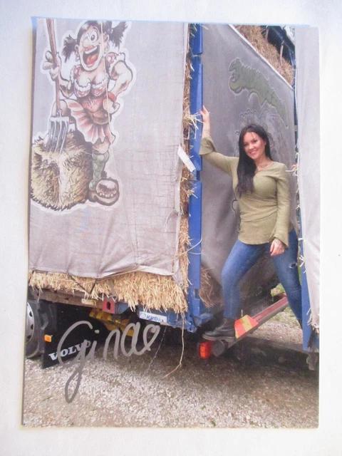 GINA KRAUS, TRUCKER Babes, Kabel Eins, schöne, handsignierte ...