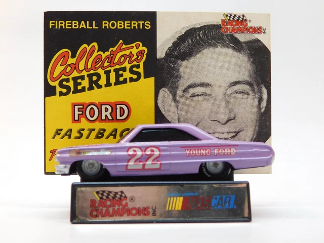1992 RACING CHAMPIONS Fireball Roberts #22 Ford Galaxie Collector's ...
