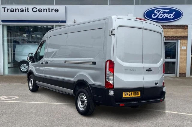 FORD TRANSIT 350 Leader L3 FWD Medium Roof 2.0 EcoBlue 130ps Manual ...
