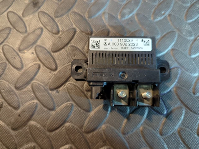 MERCEDES W204 W212 W221 Battery Relay Module Unit A0009822023#A13 £18. ...