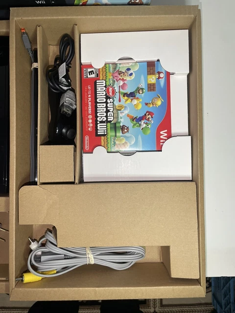 NINTENDO WII RVL-101 (New Super Mario Bros) Console Bundle. CIB Tested ...