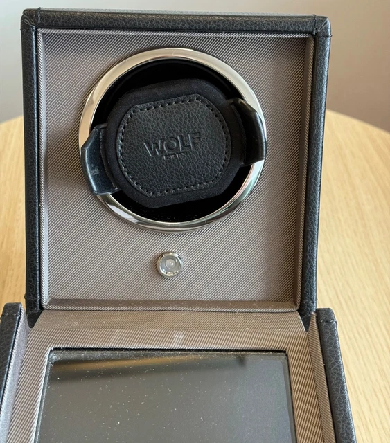 WOLF CUB SINGLE Automatic Watch Winder Black Module M1.8 (Model 461103 ...