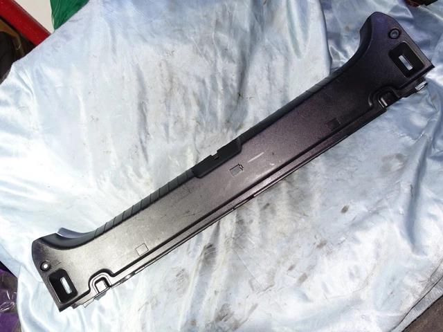 BMW E46 COMPACT Verkleidung Blende Ladekante Kofferraum loading sill ...