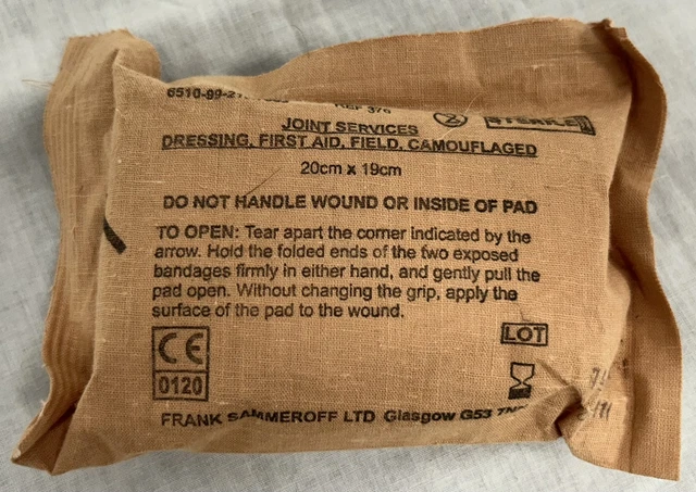 BRITISH MILITARY ISSUE Joint Services Field First Aid Dressing, Nov ...