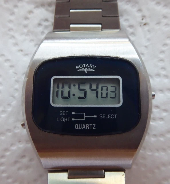 ROTARY DIGITAL WATCH - MODEL 1074 - LCD WRISTWATCH - circa 1977 ...