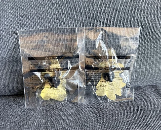 LIL' LINLIN PIN Badge 2025 Christmas £54.11 - PicClick UK