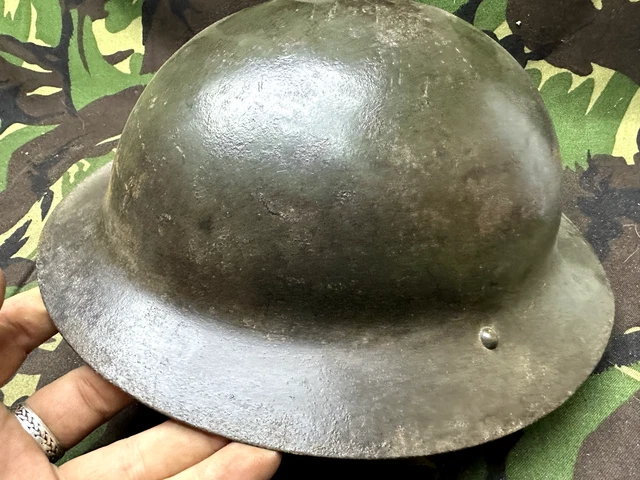ORIGINAL WW2 AUSTRALIAN Army Mk3 Combat Helmet - Lots of Original Paint ...