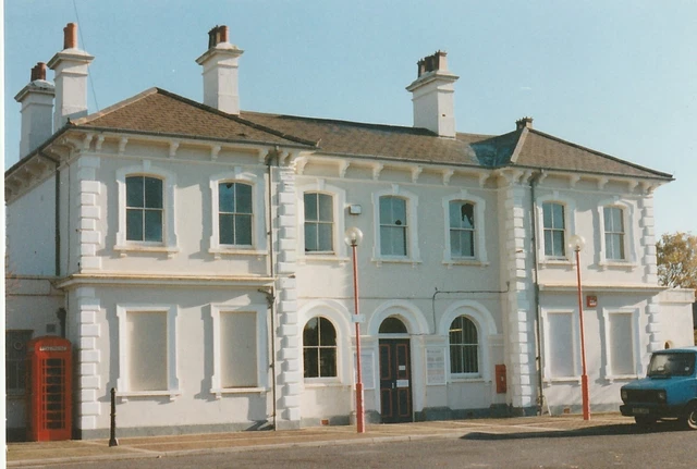 NETLEY RAILWAY STATION Photograph ref 40119/05. £2.50 - PicClick UK
