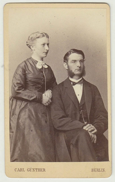 ORIGINAL 1880ER CDV Ehepaar, von Carl Günther, Berlin EUR 9,95 ...