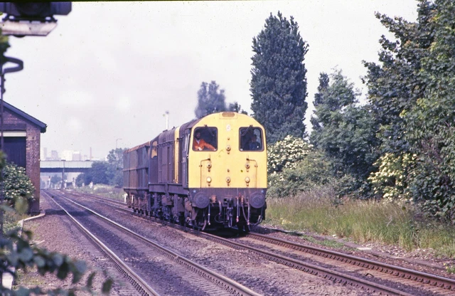 ORIG. 35MM RAILWAY Colour Slide Class 20 20016 Scrap Nottingham 7/86 ...