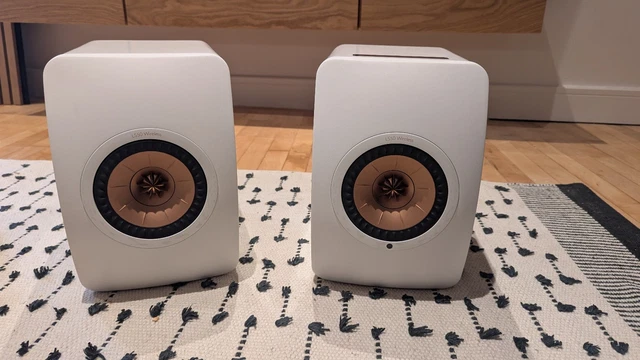 KEF LS50 WIRELESS White 1st Generation with box and accessories £799.00 ...