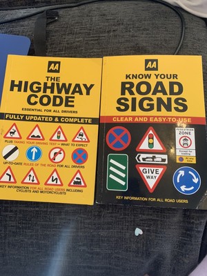 HIGHWAY CODE AND Road Signs Books £0.99 - PicClick UK