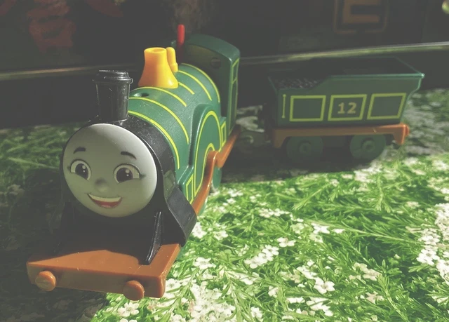 ALL ENGINES GO! EMILY Motorised Train Trackmaster Thomas & Friends 2021 ...