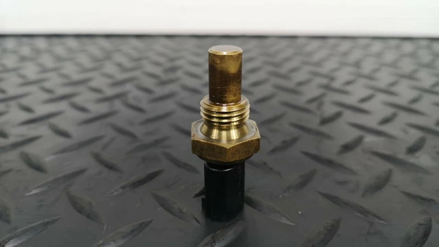 MERCEDES BENZ W212 E Class Coolant Temperature Sensor A0051532328 £9.89 ...