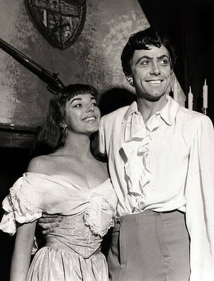 MAXWELL REED AND Actress Joan Collins 1952 OLD PHOTO EUR 6,94 - PicClick DE