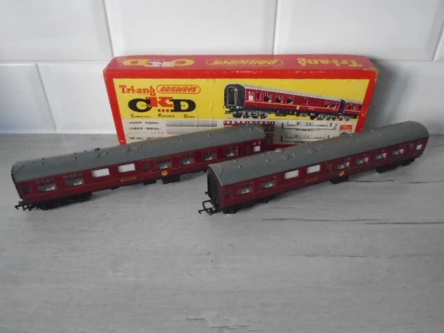 TRIANG RAILWAYS BUFFET CAR x 2 in CKD Kit Box (R384). Maroon Livery. £7 ...