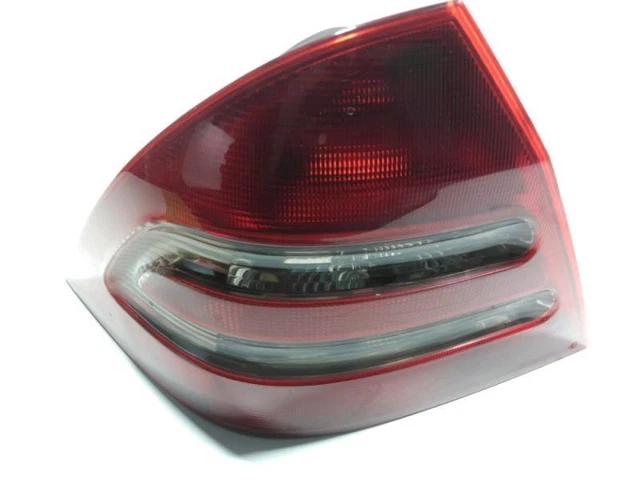 FEU ARRIERE GAUCHE MERCEDES CLASSE C W203 phase 1 2038200164/R:59051222 ...