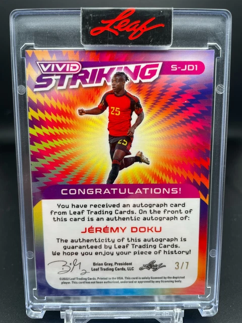 2022 LEAF VIVID Soccer Striking Autographe Jeremy Doku 3/7 Auto EUR 87 ...