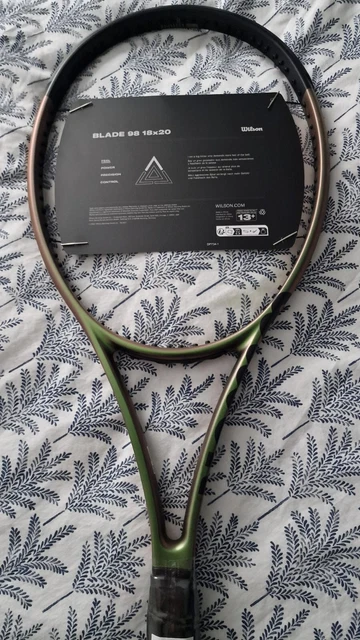 WILSON BLADE 98 v8 18/20 305g grip 2 unstrung £125.00 - PicClick UK
