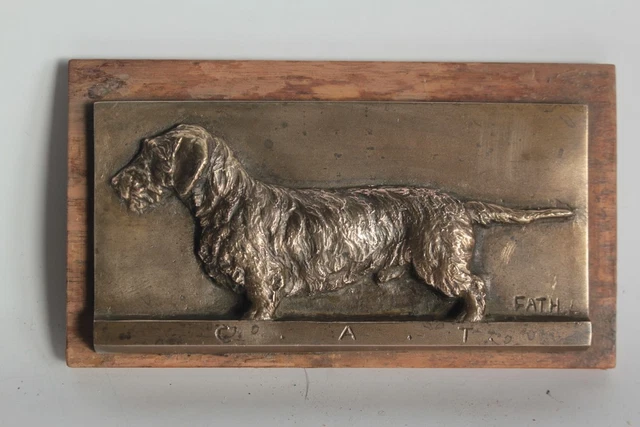 RICHARD FATH BAS-RELIEF Teckel à poils ras (74492) EUR 98,00 - PicClick FR