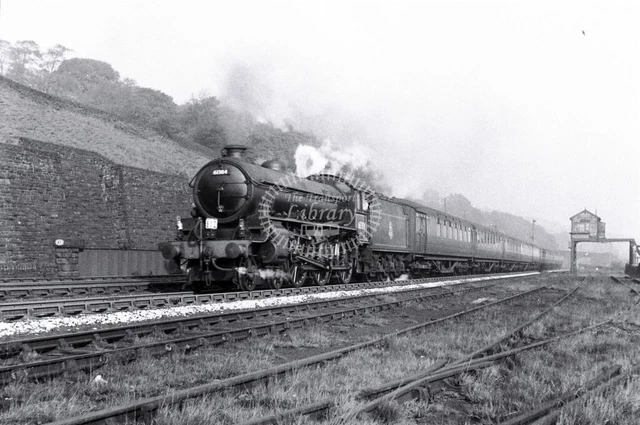 PHOTO BRITISH RAILWAYS Steam Locomotive Class B1 61304 at Linthwaite in ...