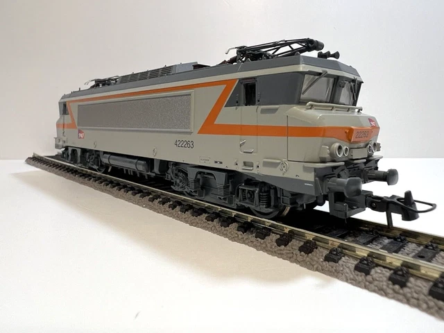 ROCO 62619 - Locomotive électrique type BB 22000 ép.V de la SNCF 422263 en HO EUR 198,00 ...