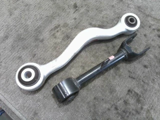 TOYOTA LEXUS IS Rear Left Upper Control Arm 4879030140 4877030120 ...