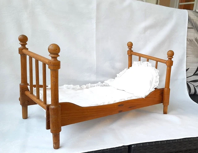 ANCIEN LIT DE poupée en bois avec sa literie EUR 20,00 - PicClick FR
