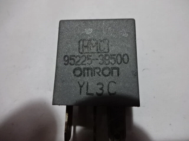 RELÉ RELAIS RELE Relay Hyundai OMRON 9522538500 95225-38500 EUR 10,00 ...