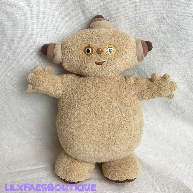 10& 2006 TALKING Makka Pakka soft toy plushie In the night garden £34. ...