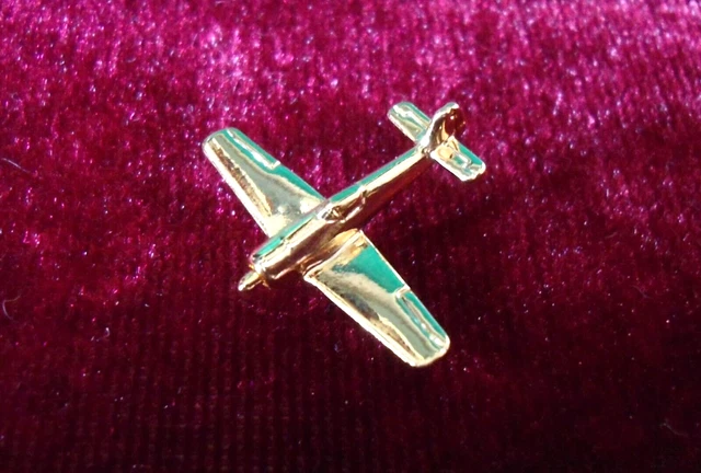 FOCKE WULF FW190 WW2 German Aircraft Plane 22ct Gold Plate Metal Pin ...