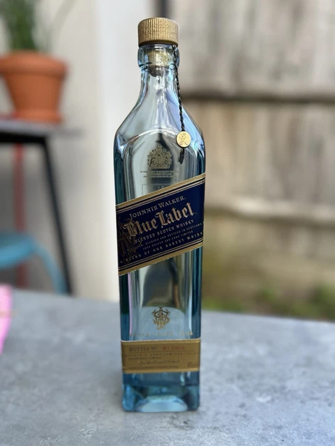 JOHNNIE WALKER BLUE Label - empty bottle 700 ml £31.88 - PicClick UK